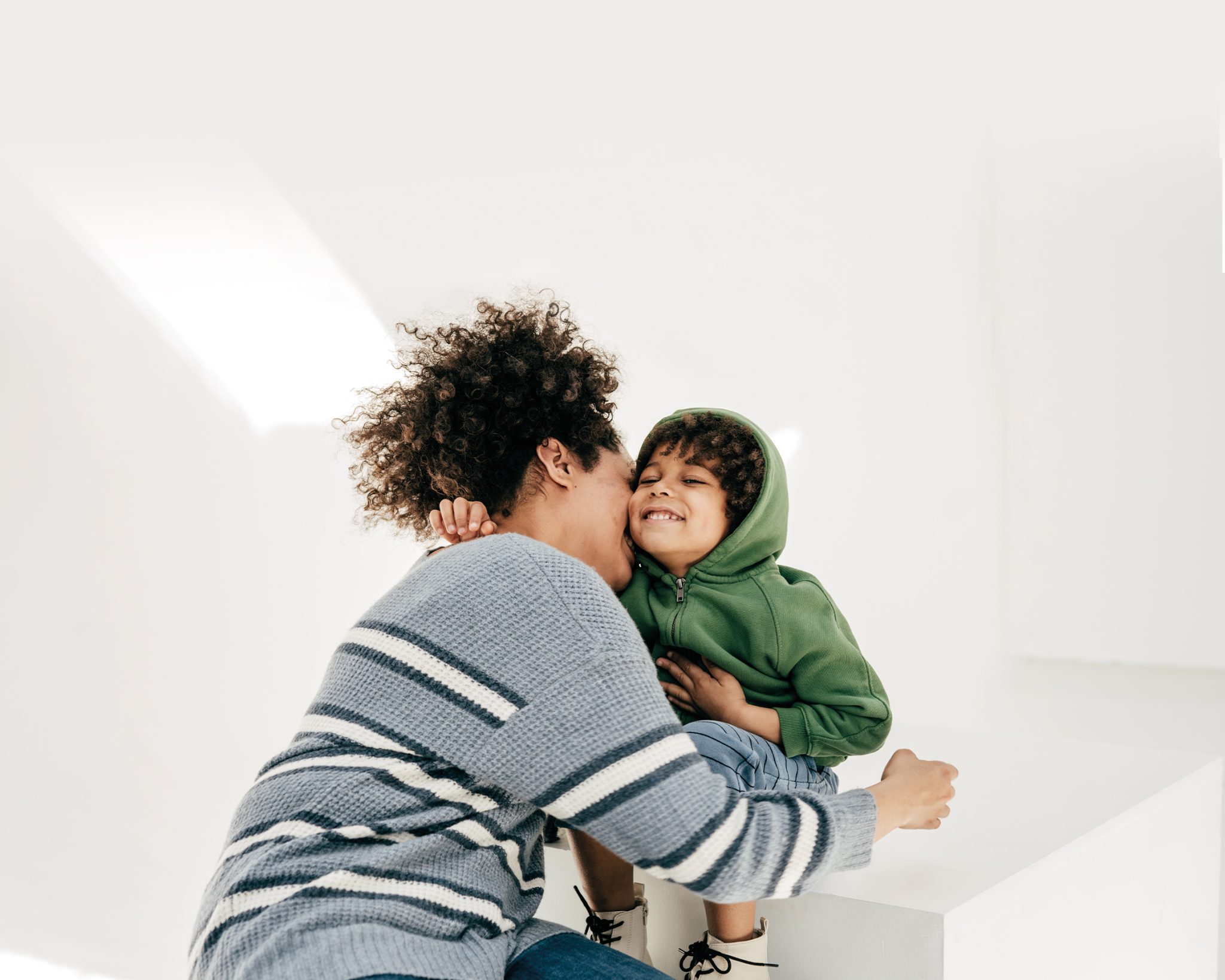 How to raise a confident and comfortable introverted child - TFG Media