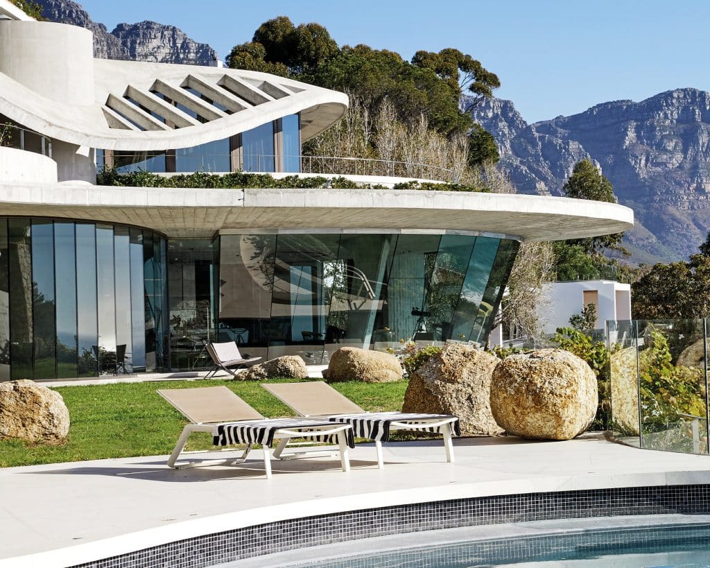 Step into the glitzy 'Iron Man' home - TFG Media