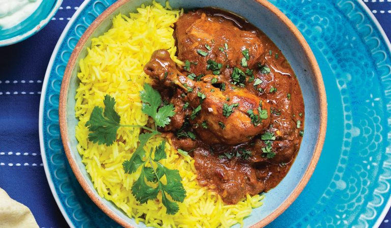 3 Hearty curries to heat up the chilly evenings - TFG Media